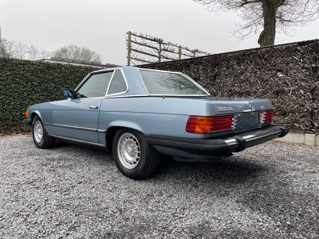 MERCEDES 380 SL CABRIO R107 + HARDTOP , DIAMOND BLUE METALLIC 1985 Mercedes