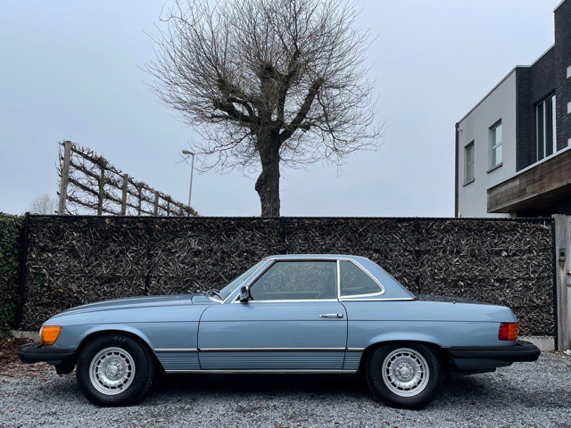 MERCEDES 380 SL CABRIO R107 + HARDTOP , DIAMOND BLUE METALLIC 1985 Mercedes