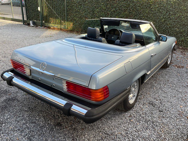 MERCEDES 380 SL CABRIO R107 + HARDTOP , DIAMOND BLUE METALLIC 1985 Mercedes